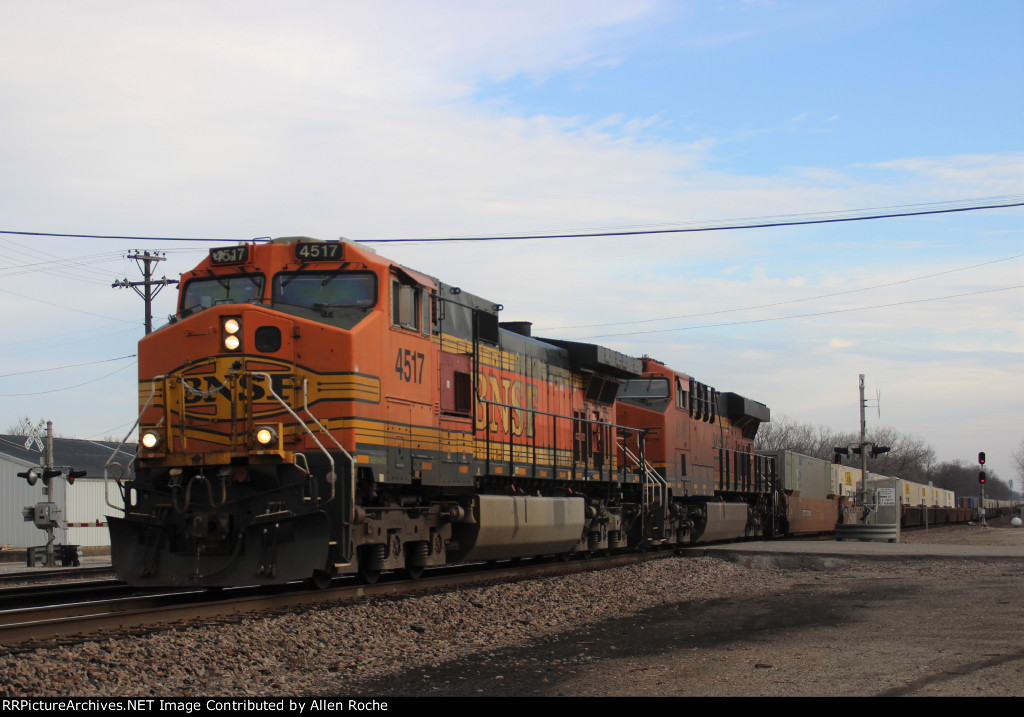 BNSF 4517